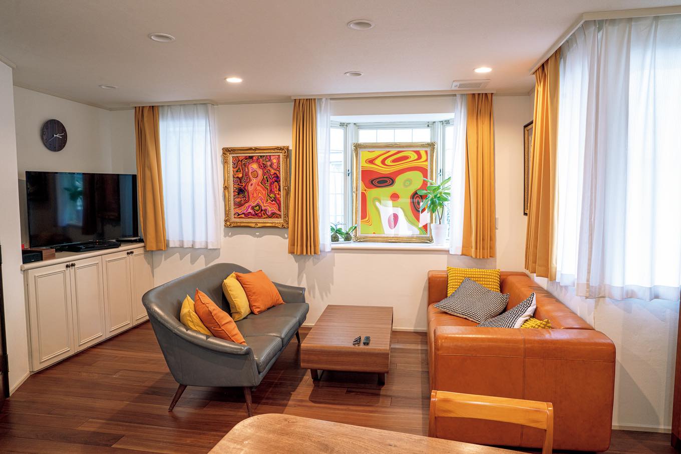 人が集い語らい、発信する家。『CASUCA』デザイナー・安野ともこさんのくつろげる部屋（前編） | 【クウネル・サロン】“マチュア”世代の ...